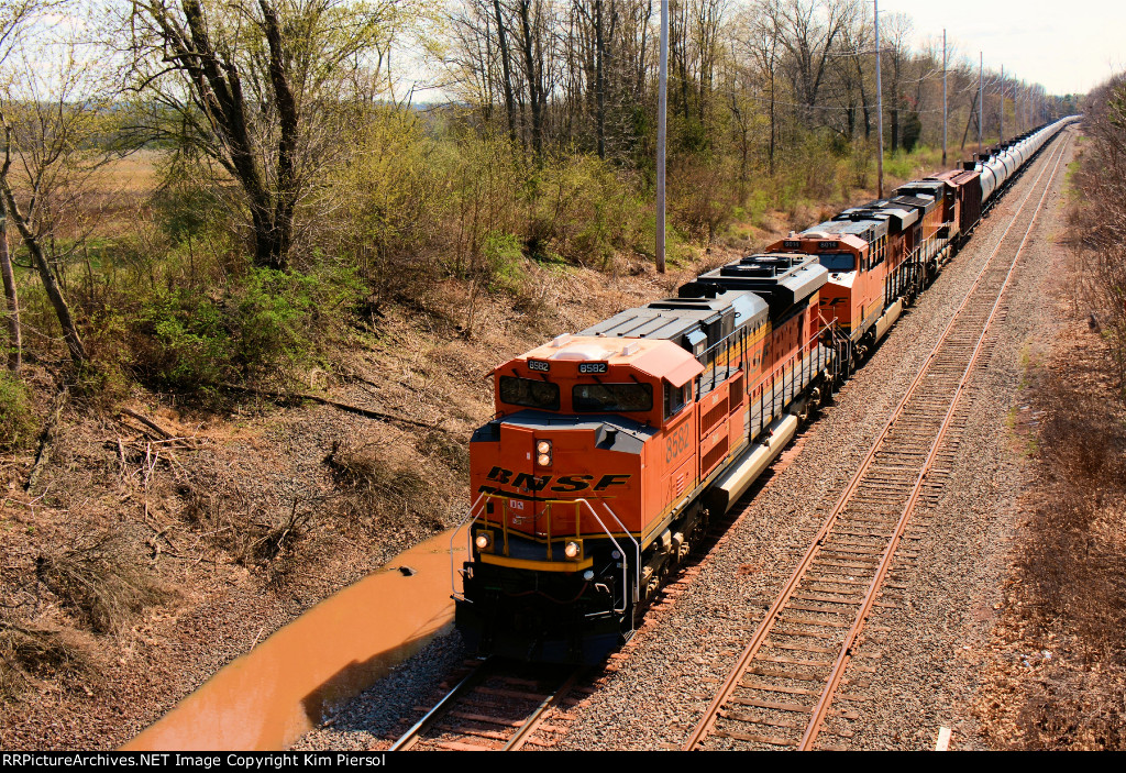 BNSF 8582 CSX Train K039 Crude Oil Empties